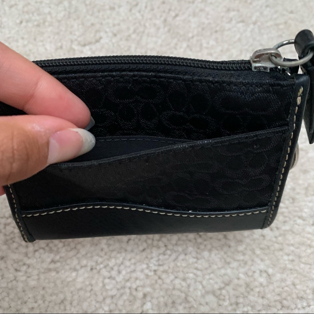 Coach Signature Black Coin Purse - Gem
